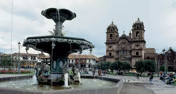 სურათი 7 - საუბრისას Cusco Stones