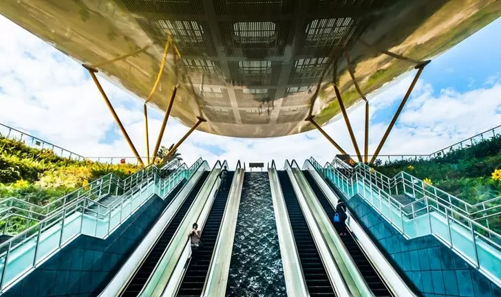 تصویر نمبر 8 - زیر زمین محلات اور نہ صرف: دنیا میں سب سے زیادہ خوبصورت میٹرو اسٹیشن