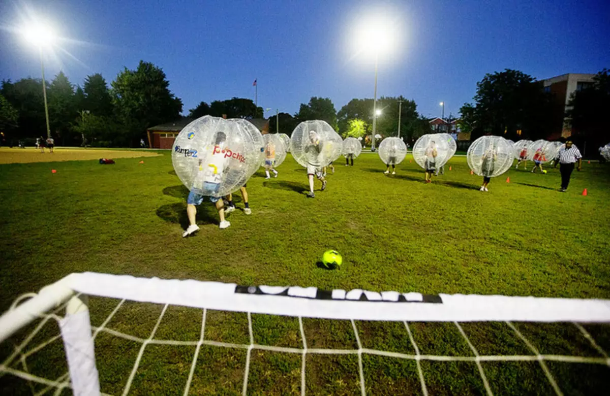 Foto №4 - Fotbal mort: 10 jocuri sălbatice cu minge