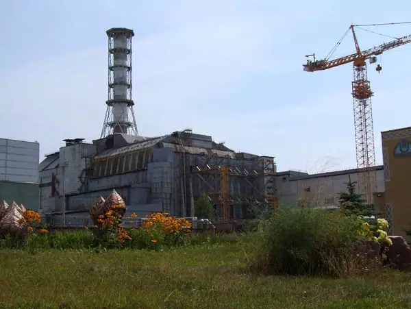 Duab №1 - dag rau ntawm nplai ntawm Chernobyl