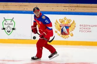 Foto No. 5 - En Ufa, el vuitè torneig internacional d'hoquei juvenil "Copa ŠKODA"