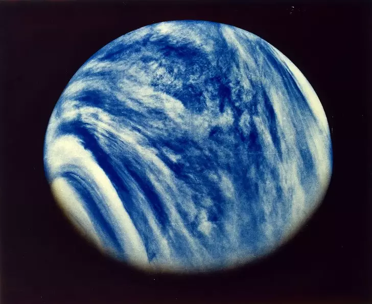 Foto №1 - Europäesch Space Agentur schéckt eng Expeditioun op Venus
